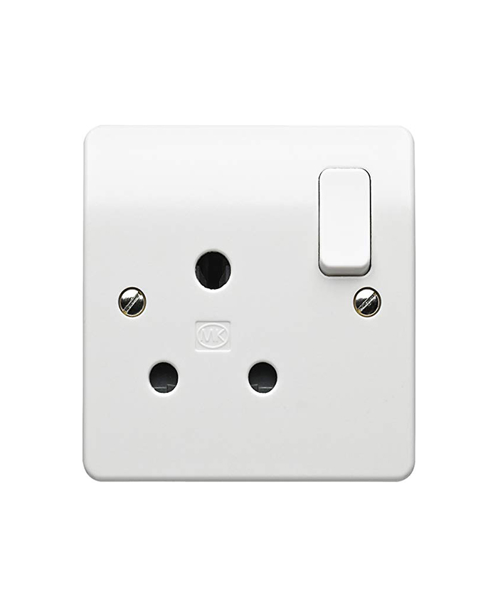 MK 15Amp Switch Socket Round 3Pin Modular G2893